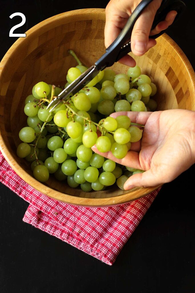 The Best Way to Serve Grapes: Clusters - Good Cheap Eats